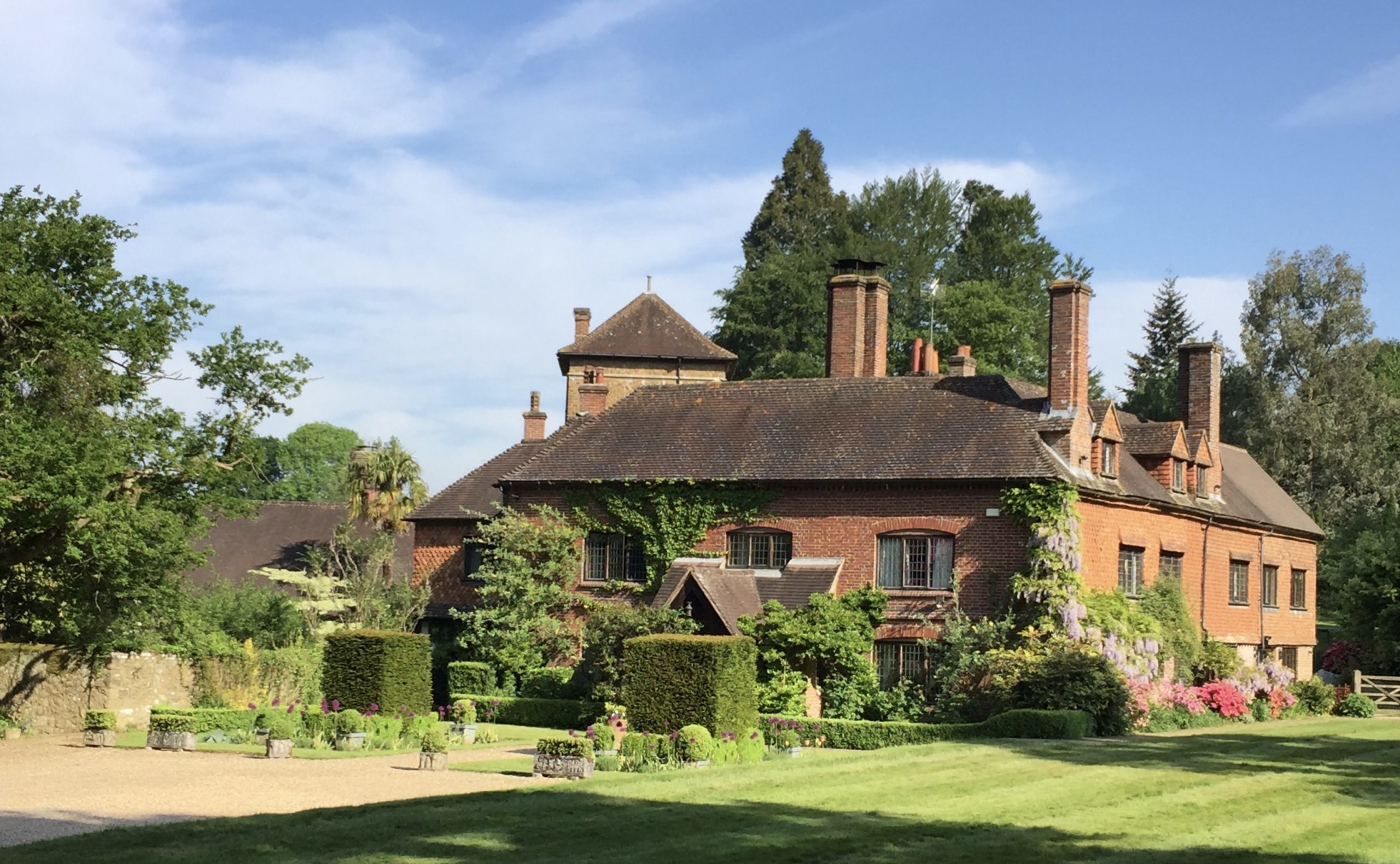 Country House Wedding Venue in Surrey - Ramster Hall